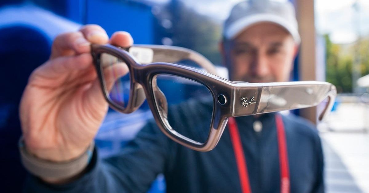 Meta Connect 2025: Waveguide Displays, Neural Wristbands, and ...